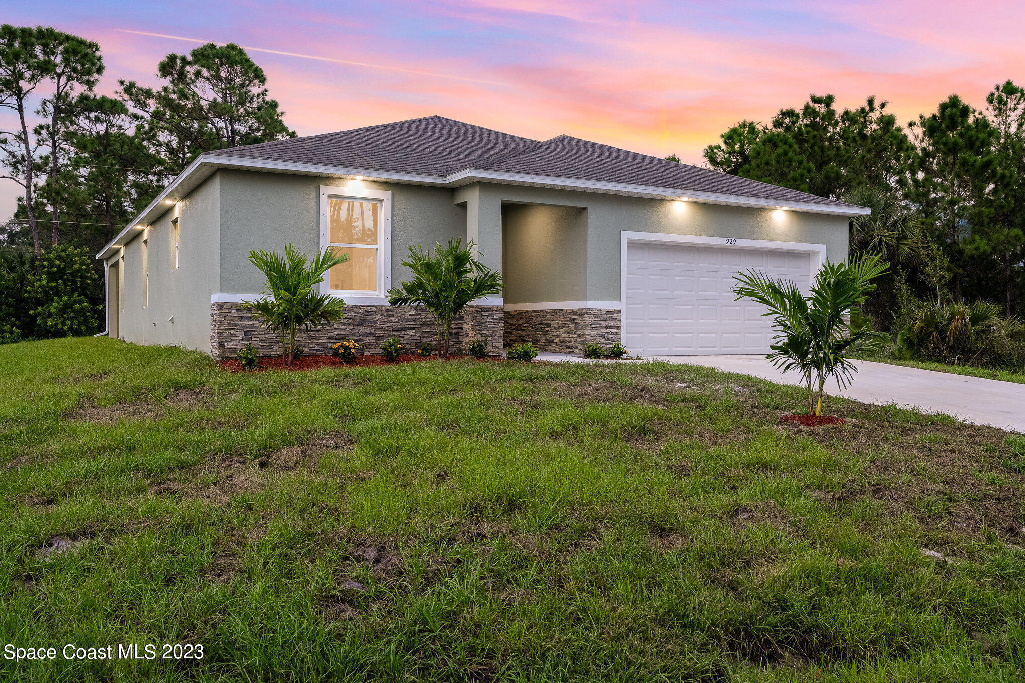 Arium Real Estate | Palm Bay Real Estate Professionals