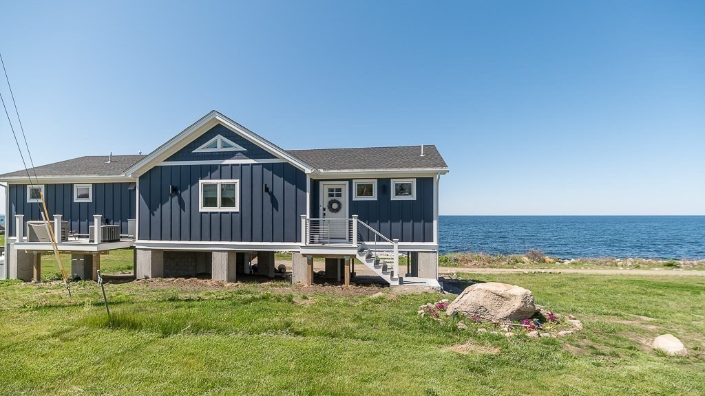14 Sunset Point Road | Amanda Armstrong Group | North Shore & Cape Ann ...