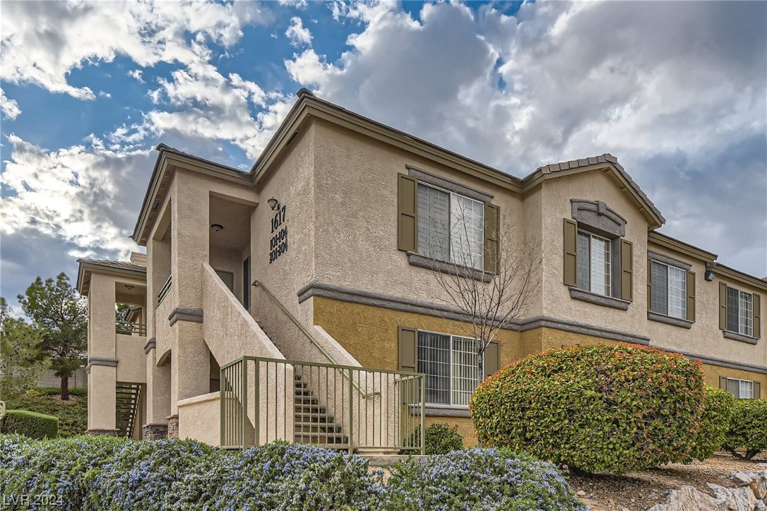 Jessica Ream | Las Vegas & Henderson Real Estate Agent