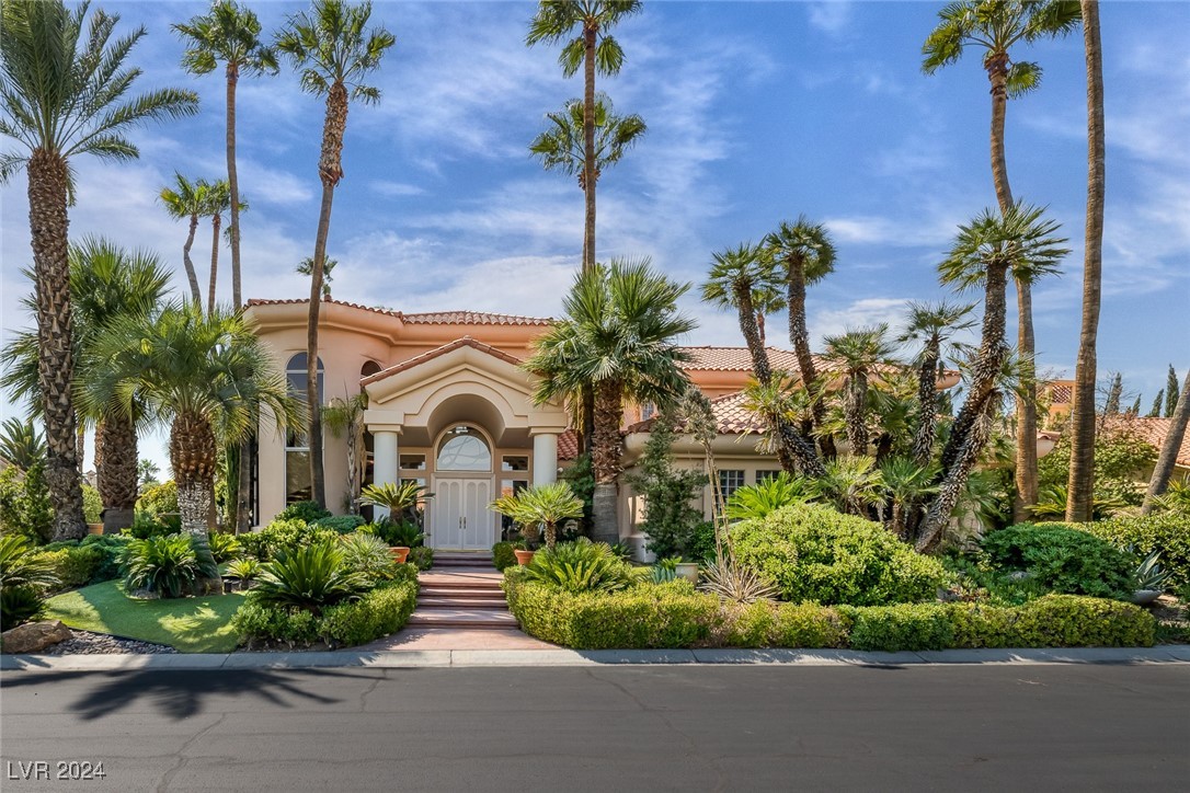 Jessica Ream | Las Vegas & Henderson Real Estate Agent