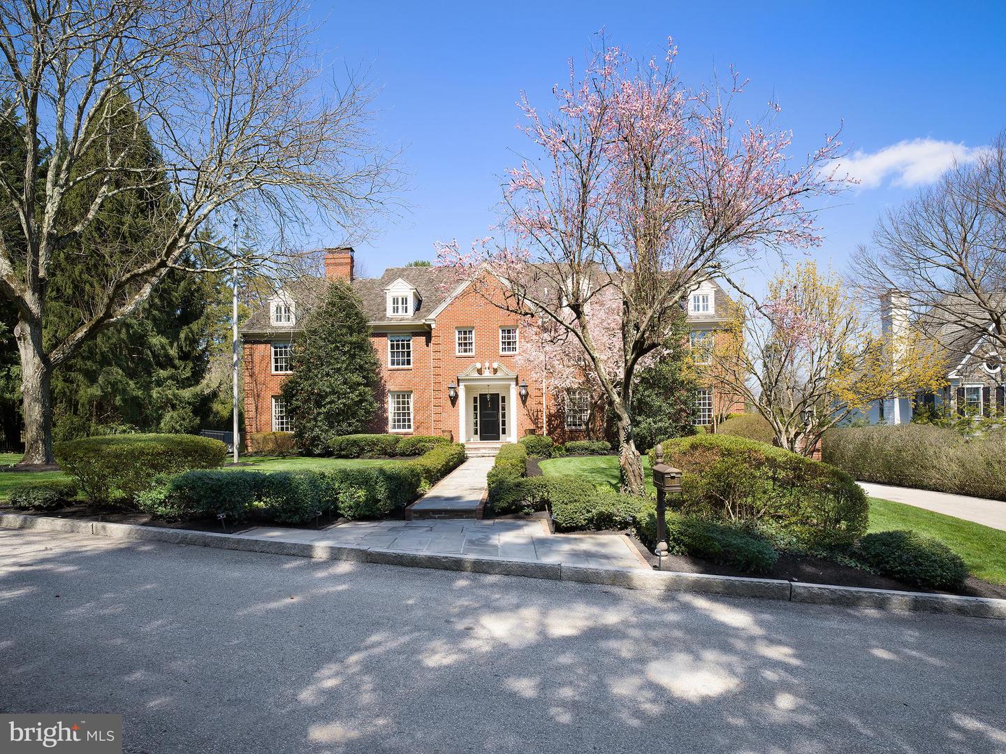 The Robin Gordon Group | Main Line Philadelphia Real Estate Agents