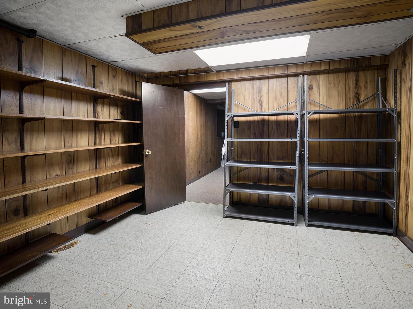 624 Greythorne Rd | The Robin Gordon Group