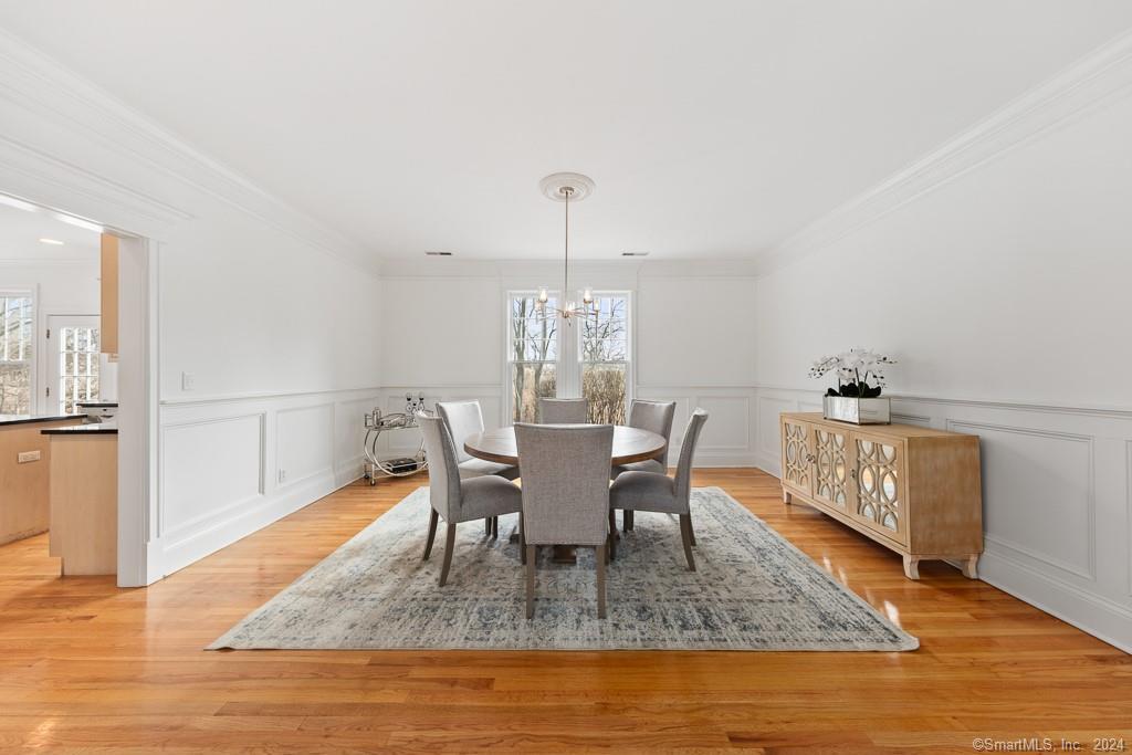 60 Edgewater Commons Lane