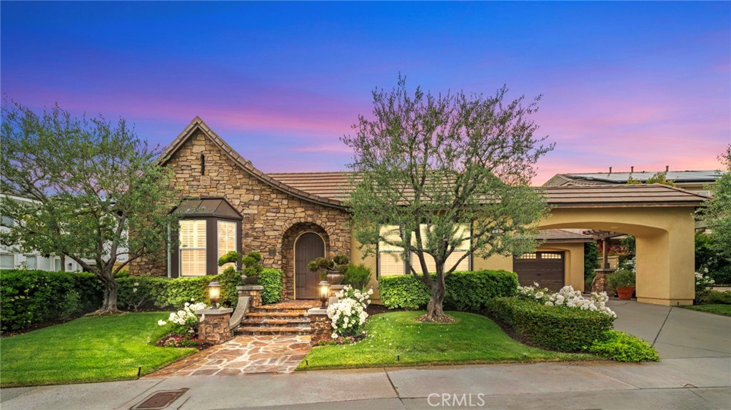 Mint Real Estate | Orange County, CA Real Estate Agents