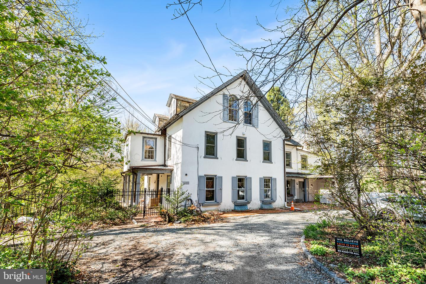 35 VIOLET LN #2ND FLOOR