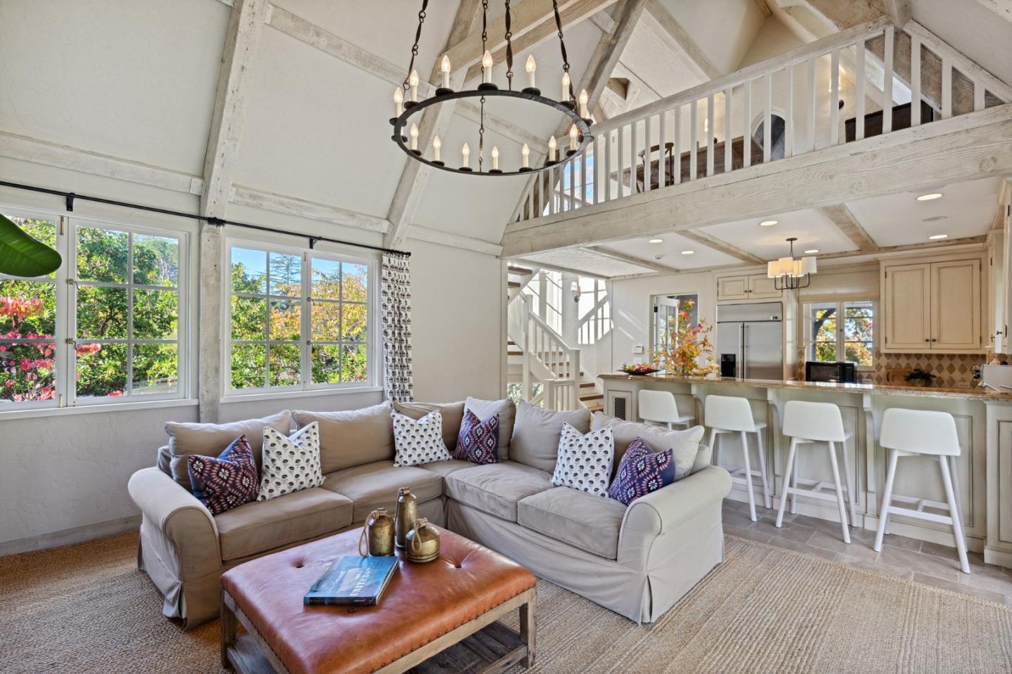 869 Culebra RD | The Buljan Group