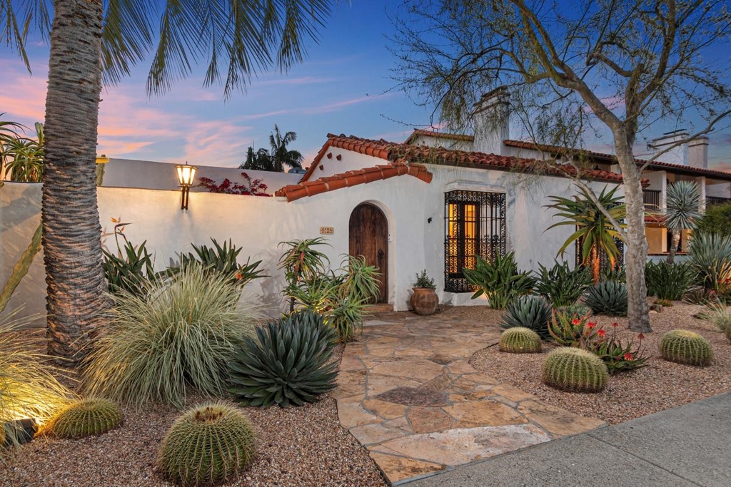 Laura Barry Luxury Estates | Rancho Santa Fe Real Estate