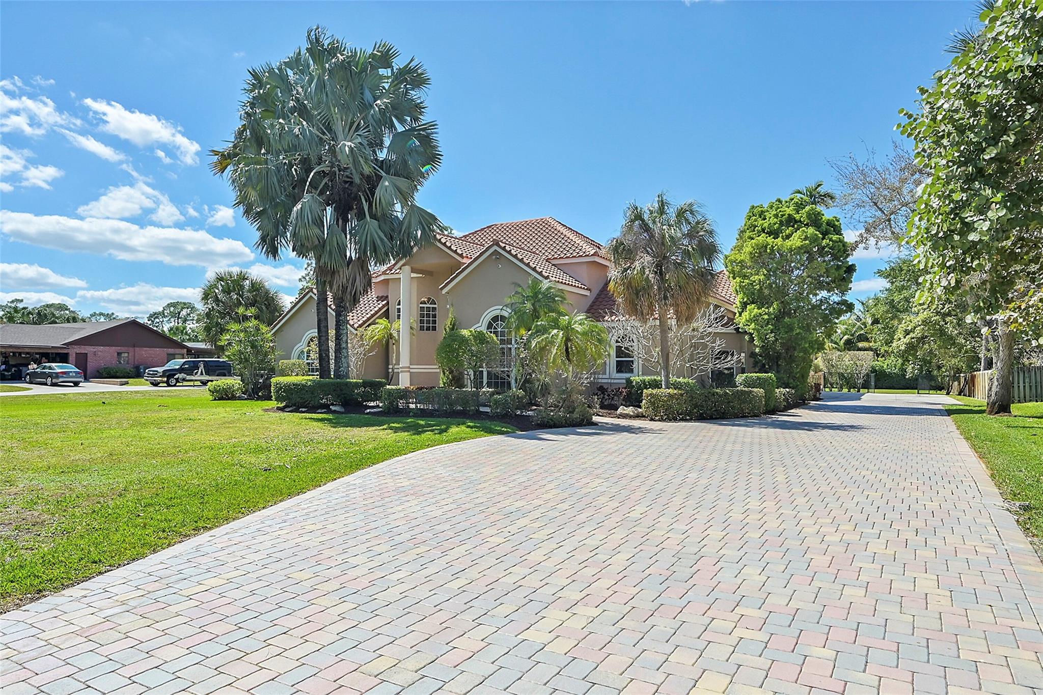 6213 NW 63rd Way | Laura Sanders | Coral Springs Real Estate Agent
