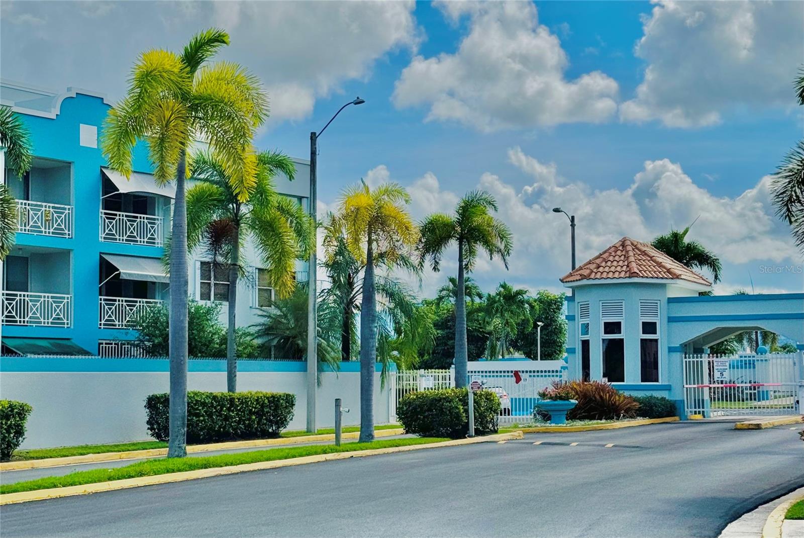 Marginal 106 CALLE MARGINAL Unit: 2202