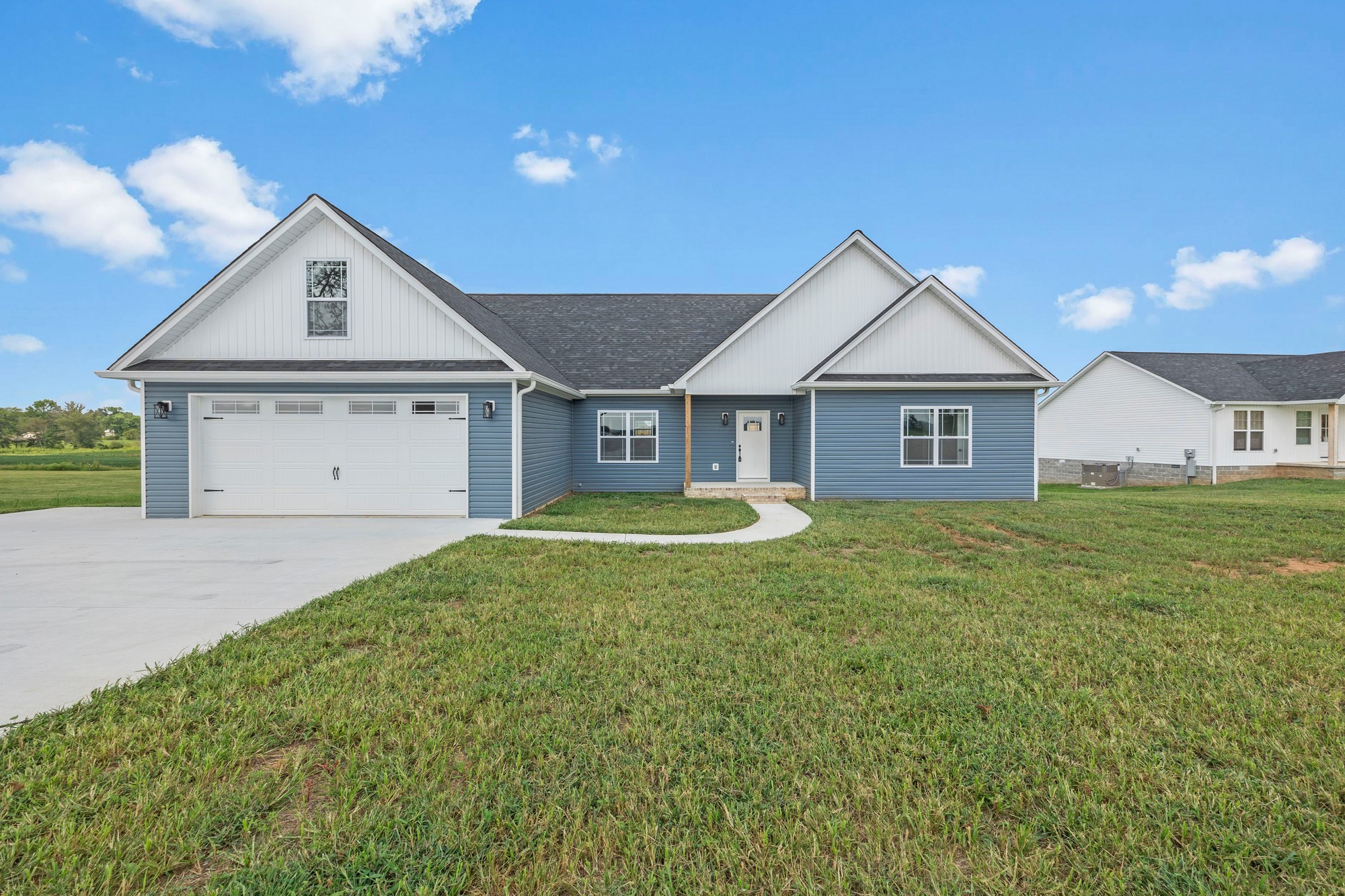 2322 Duck Pond Road | The Howard Group