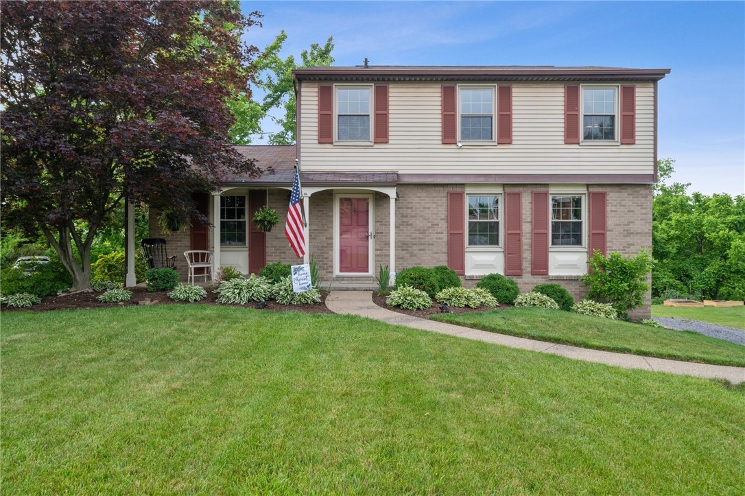 4 Knollwood Ct | Jen Mascaro Team | Pennsylvania Real Estate Agents