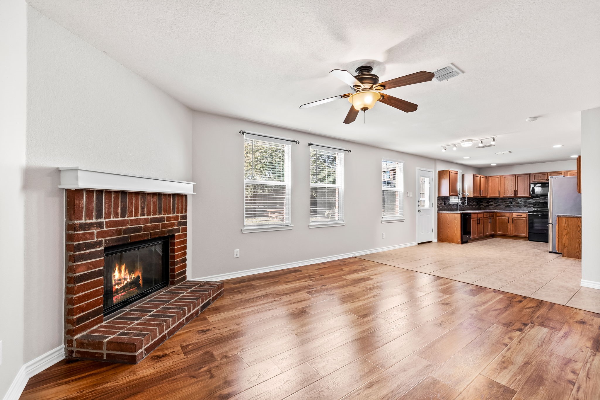 12877 Serenity Drive Niche Realty Group Dallas Real Estate Agents