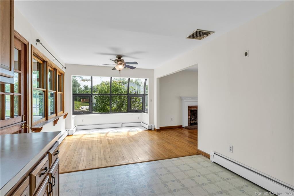 1016 North Main St Extension