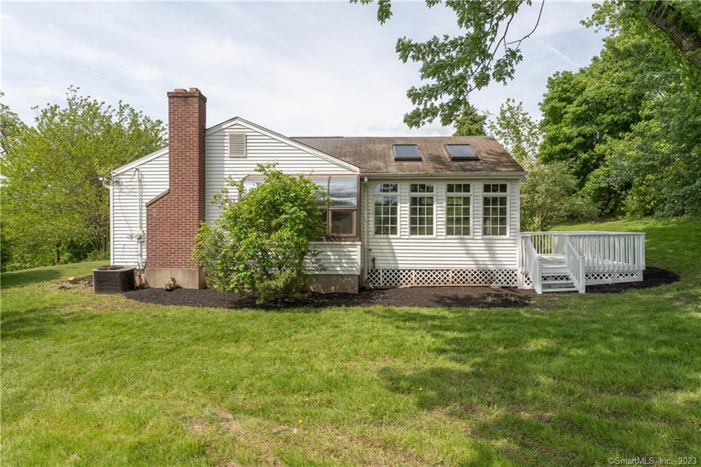 1016 North Main St Extension