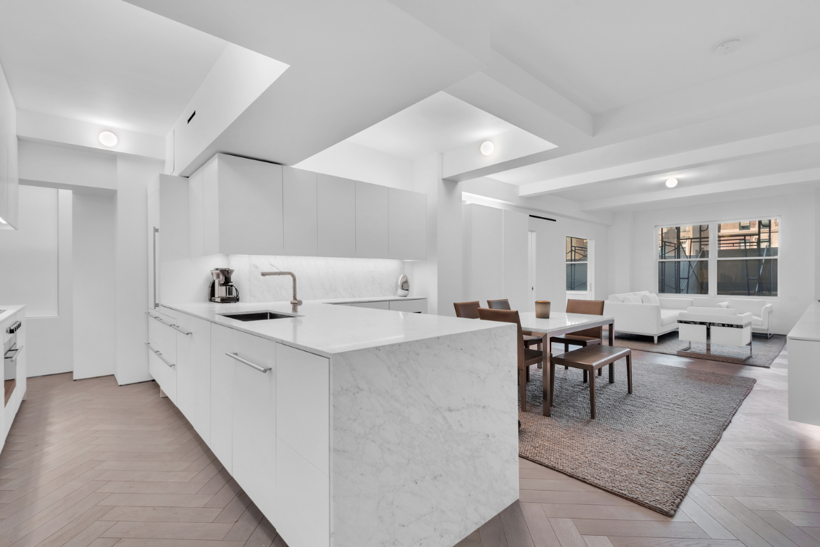 91 Central Park West 2F