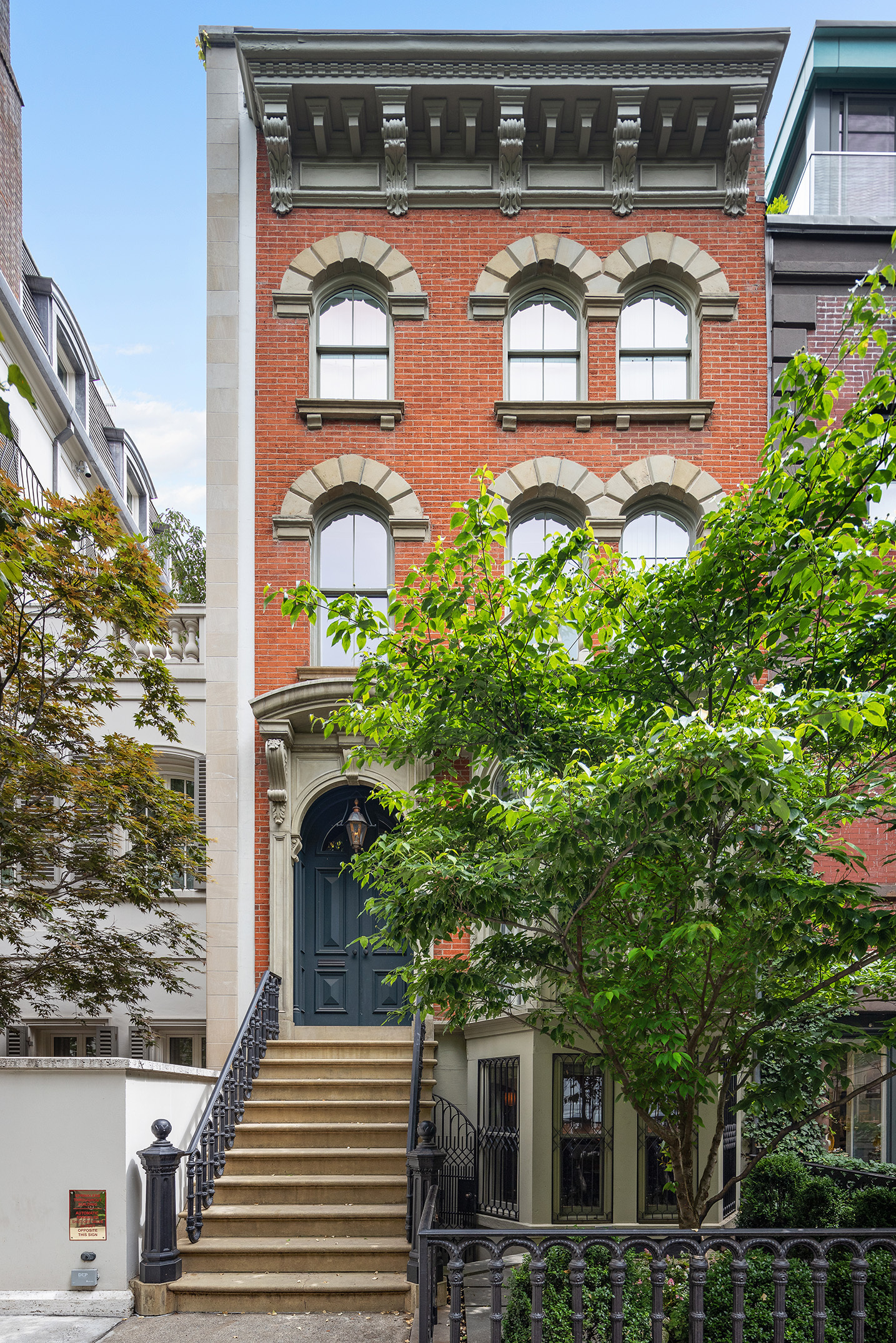 Discover Elegant Homes for Sale Exclusively at SERHANT.