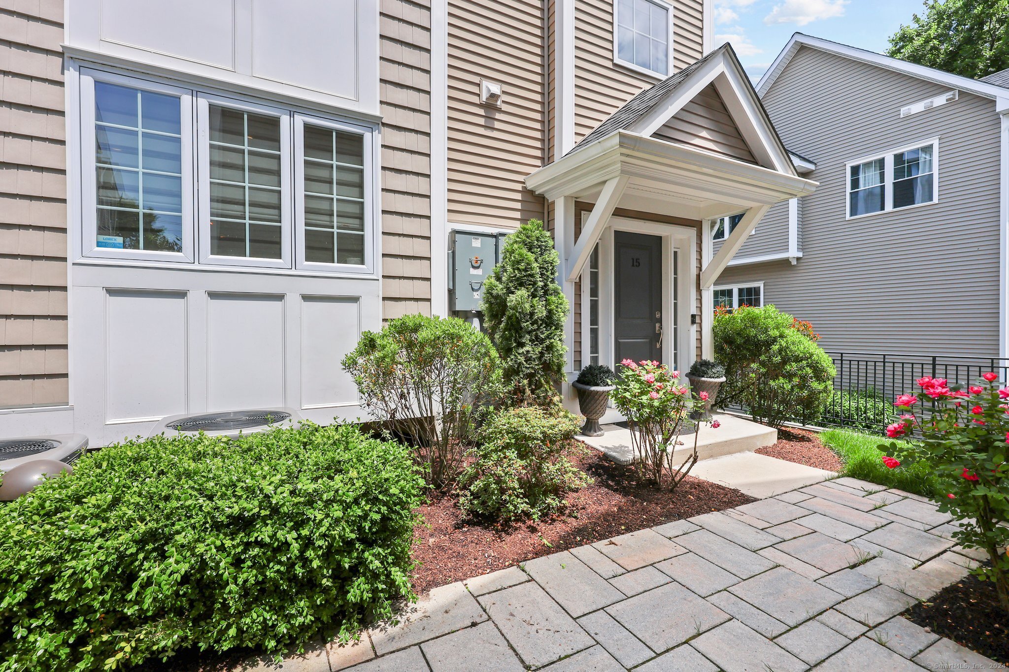 The Rosato Team | Greenwich Real Estate