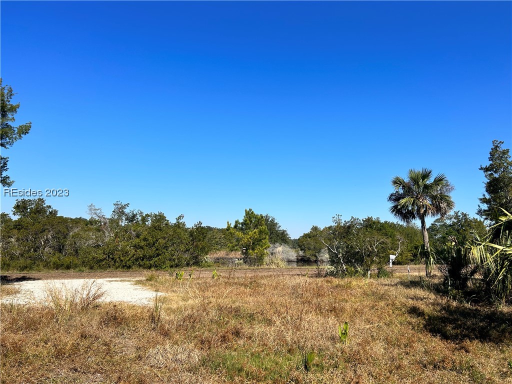 38 Harbor River Circle