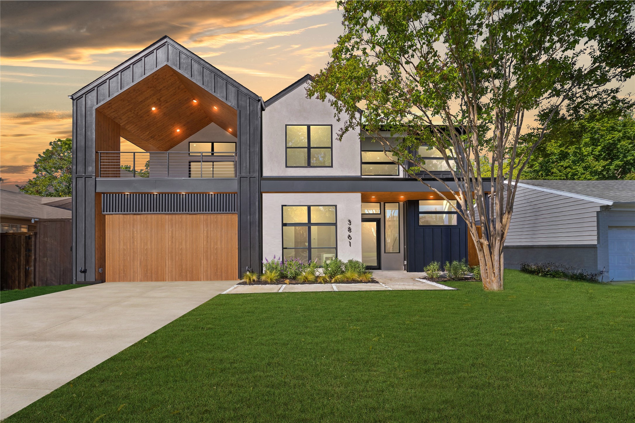 Iconic Real Estate | Dallas, TX Real Estate Agents