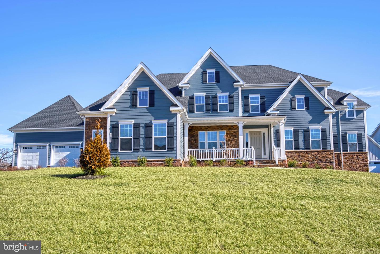 CENTURY 21 Redwood Realty