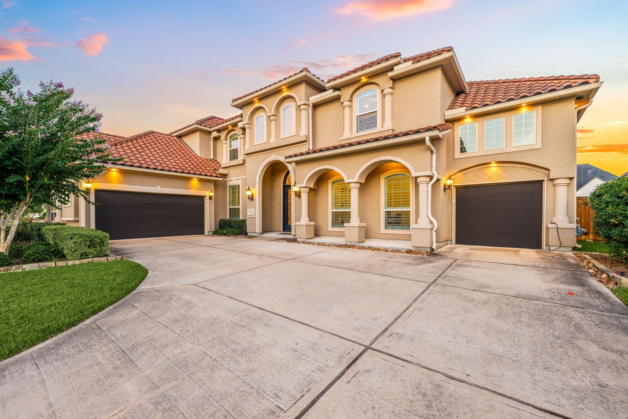 Nicole Freer Group | Houston Real Estate Team