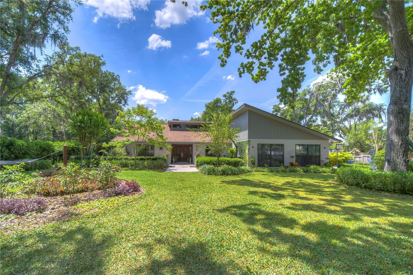 The Brenda Wade Team | Tampa Real Estate Agents