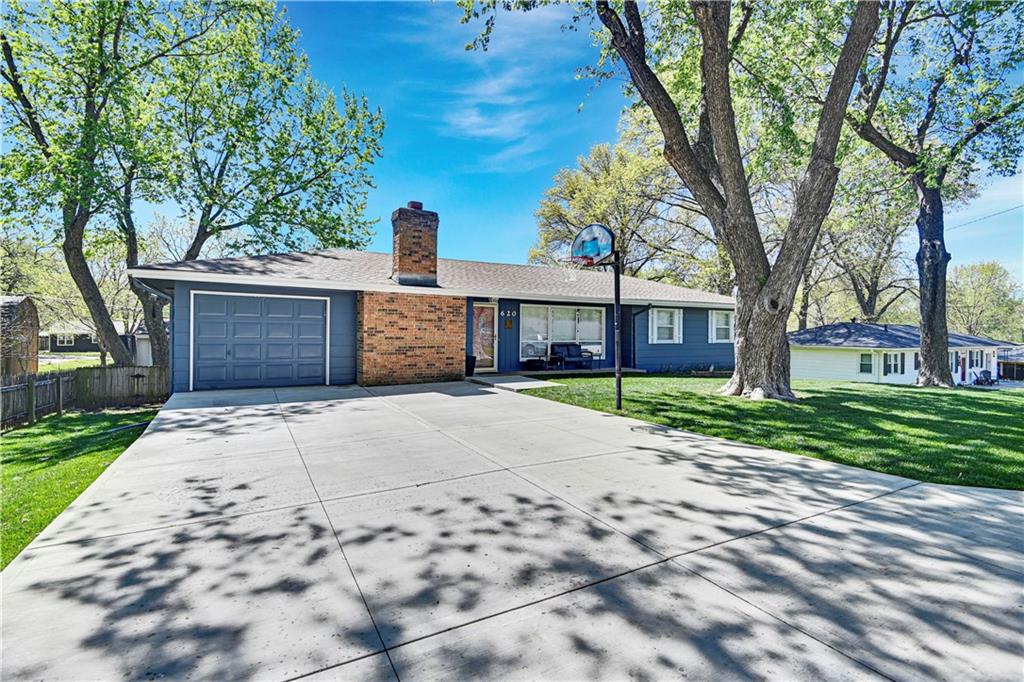 The Huff Group | Kansas Real Estate Agents