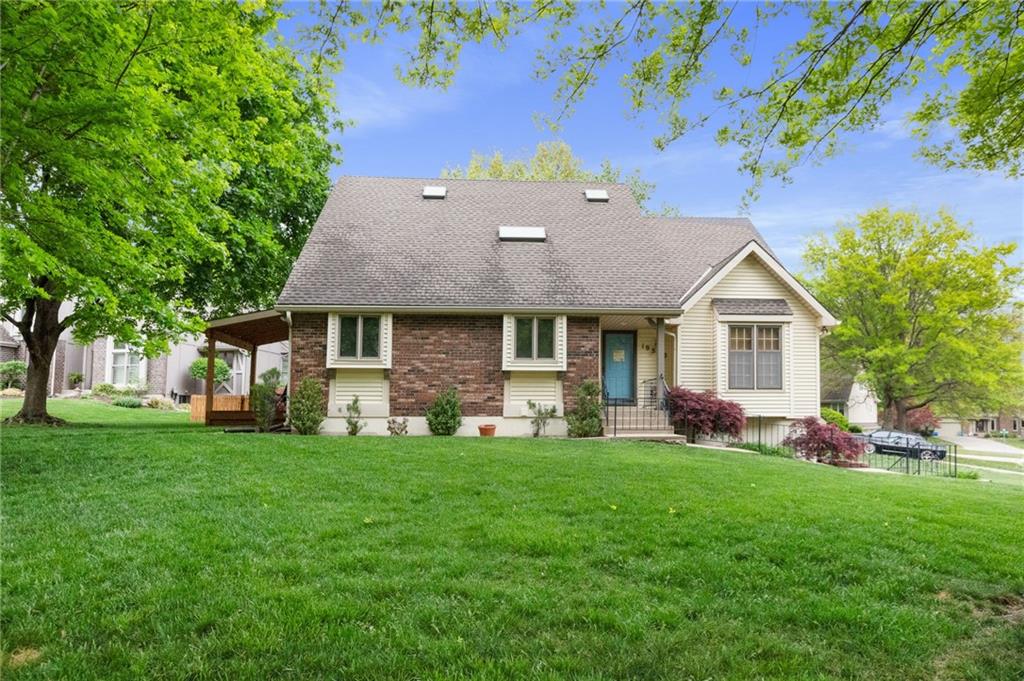 The Huff Group | Kansas Real Estate Agents