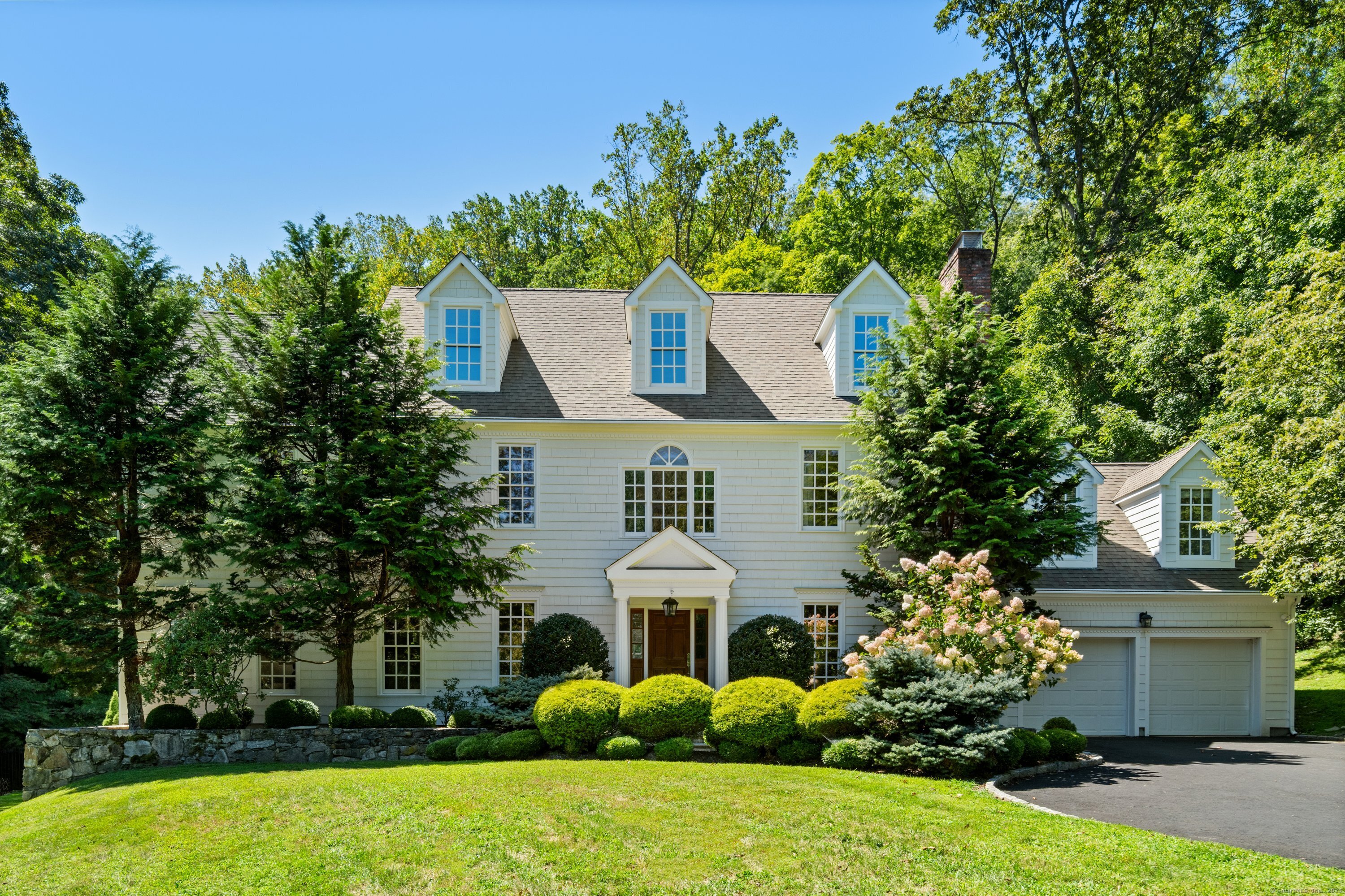 Higgins Group | Fairfield, CT Real Estate Agents
