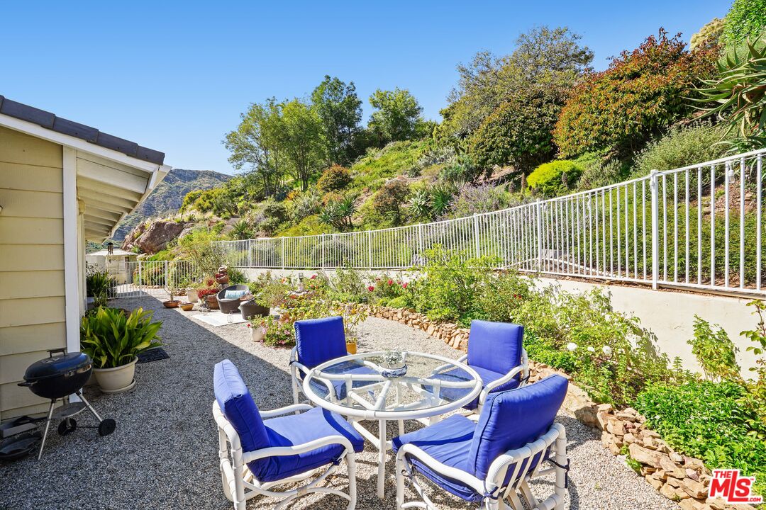 2633 Coal Canyon Rd | Malibu Real Estate | Lee LaPlante