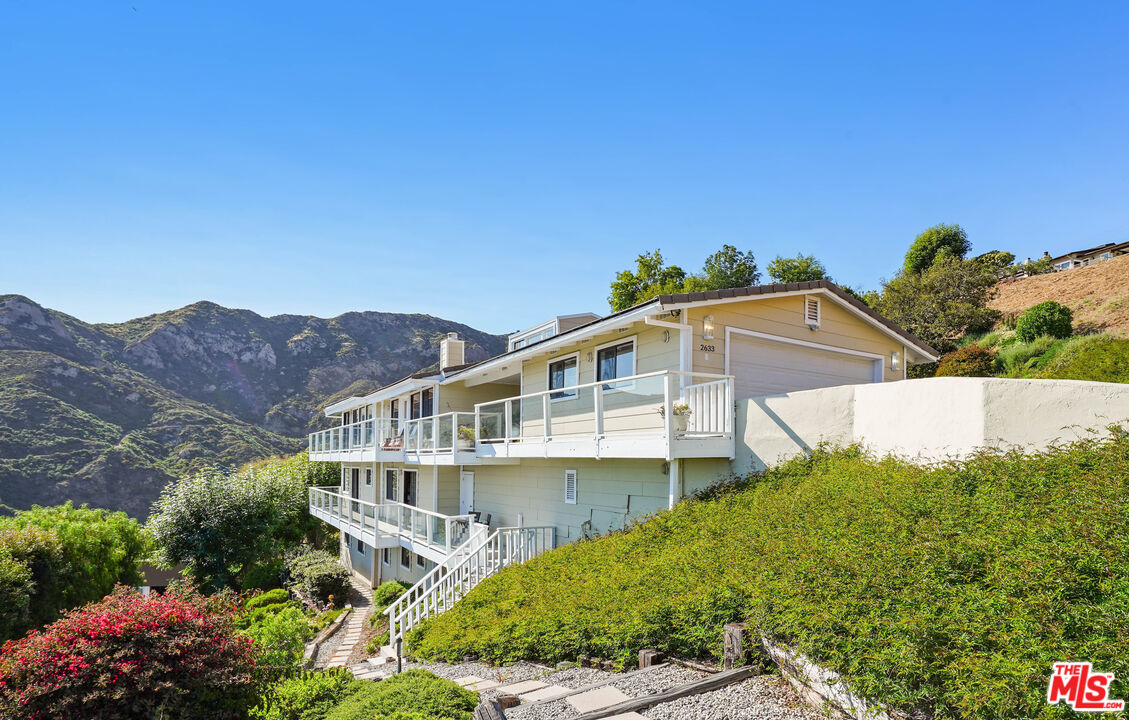 2633 Coal Canyon Rd | Malibu Real Estate | Lee LaPlante