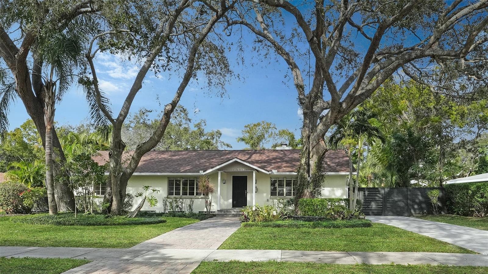 The Ackerman Group | Sarasota Real Estate Group