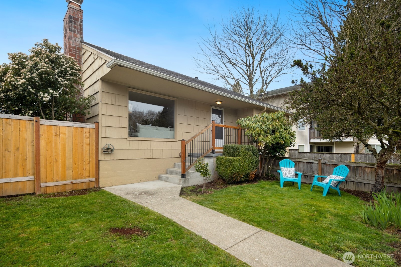 5421 Fauntleroy Way SW Unit: Unit 1 | Lake & Company Real Estate ...